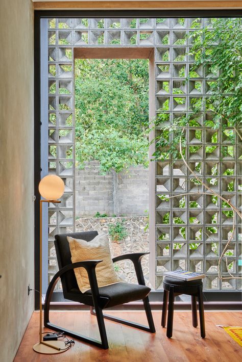 7 Desain Rumah dengan Dinding Roster Minimalis - Lamudi