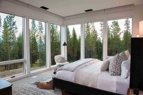 7 Desain Kamar dengan Jendela Besar - Lamudi